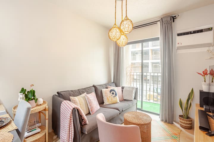 Summer Resort Vibe At The Heart Of Taguig City! - Taguig