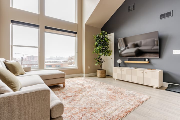 Luxe Hudson View Loft Sleeps Six - Weehawken