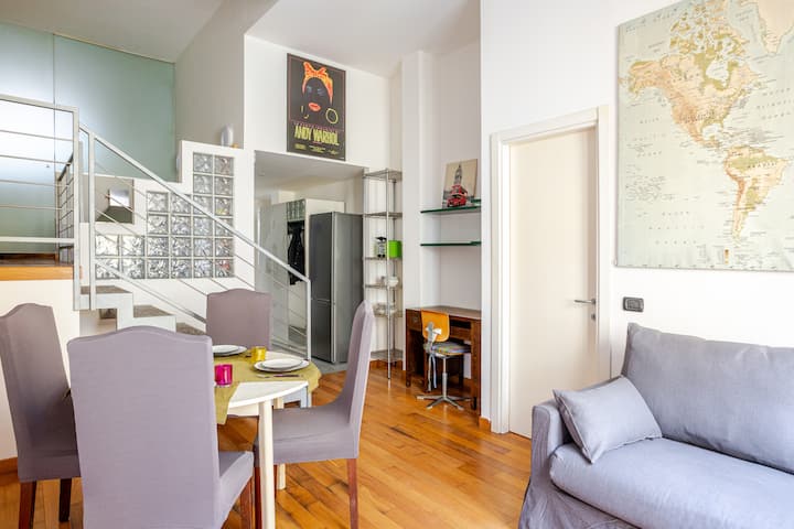 Cozy Loft In The Heart Of Isola District - Milan