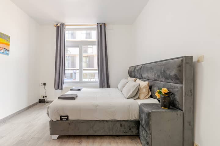 Ruim Appt. Wifi, Netflix & Keuken Bij Gare Du Midi - Uccle