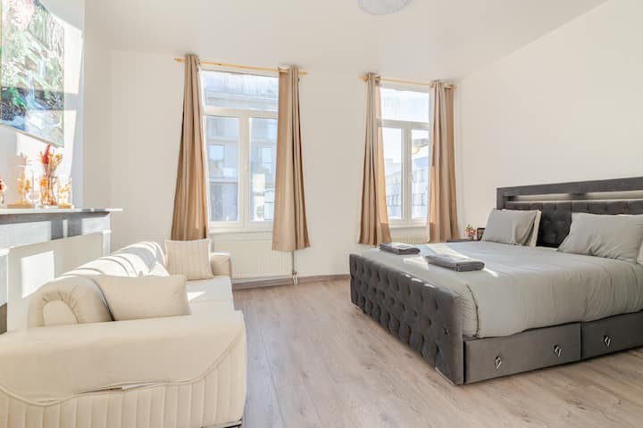 Centraal Verblijf Met Keuken, Wifi & Wasmachine - Bruxelas