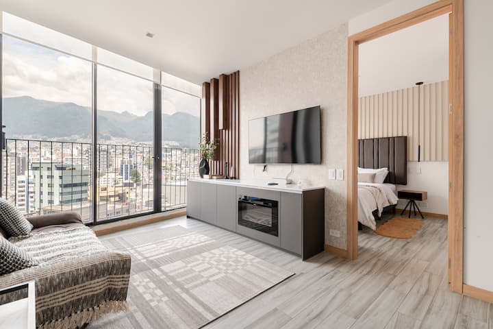 Luxury Epiq Suite | By La Carolina Park - Quito