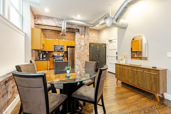 Mcouat Place 4d - Indianapolis