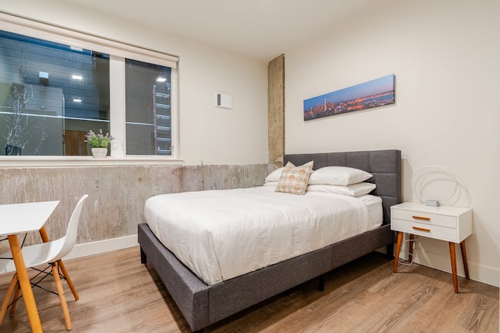 Cityscape-condotel On First Hill - Seattle, WA