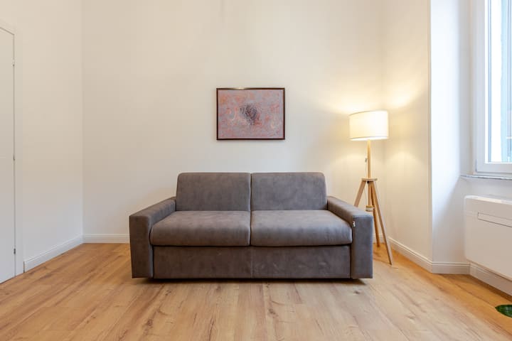 Domus Adriana Ada- New Apartment - Metro Ottaviano - Vatican City