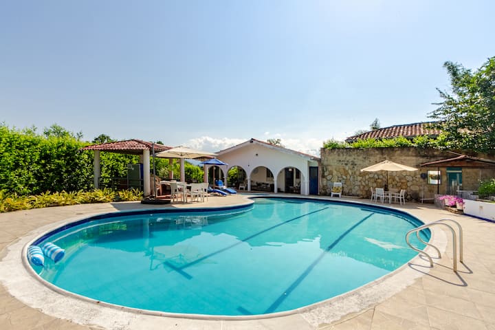 Finca Anapoima Para 10 Personas - Anapoima