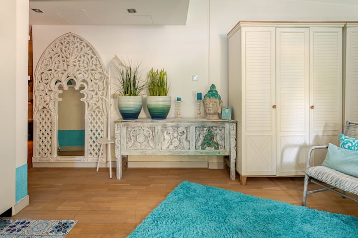 Dubai Marina Nr Beach Park Island - Dubai Marina