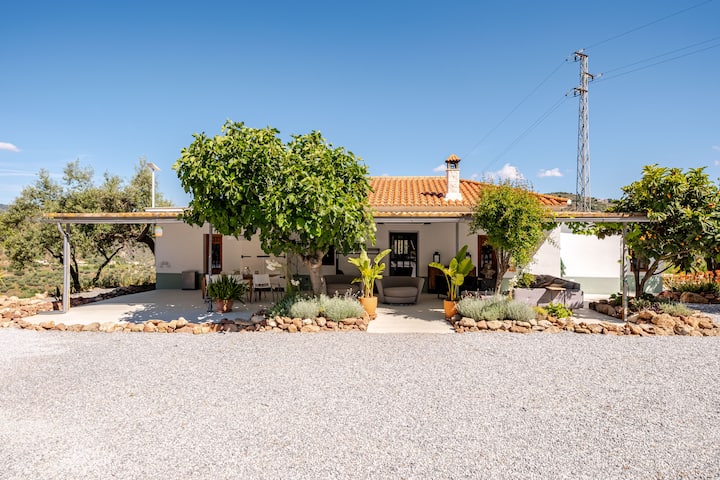Casa Rocas - Garden Kitchen - Comares