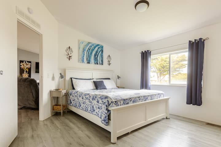 Beautiful 4 Bedroom Family Retreat - Seaview, WA