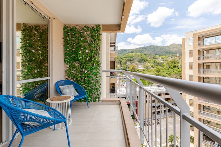 Apartment With Pool · Mountain View · Villeta 90 Min From Bata - Villeta