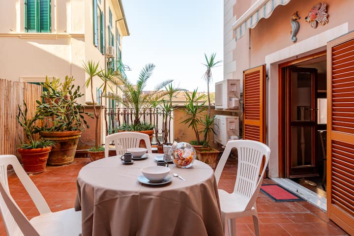 Terrazza Privata[a 2 Passi Dal Mare]versilia Royal - Viareggio