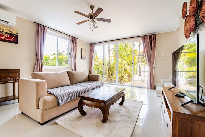 2 Bedroom House, Private Pool & Garden, Near Beach - Phuket