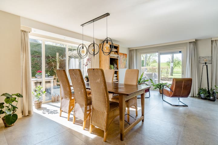 Gastvrije B&b Kleurrijk In Dronten/ketelhaven - Urk