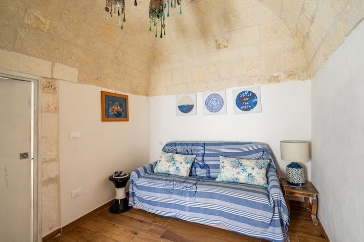 White Charming House - Ostuni Tiny Cathedral - Ostuni