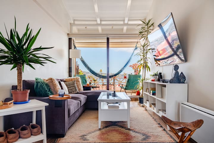 Shelter52, Entre El Cielo Y El Mar - Valparaíso