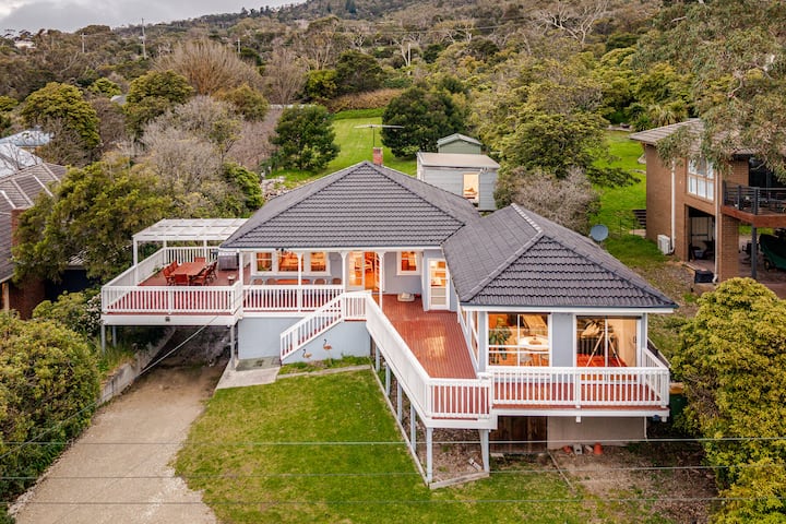 Dromana Ocean & Mt Views - Pet Friendly - Dromana