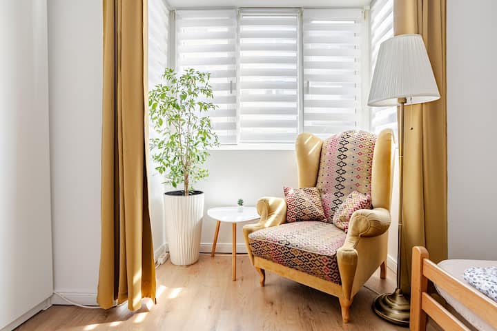 Modern Two Bedroom Apartment- Free Street Parking - Belgrade