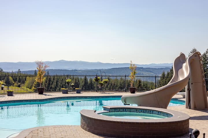 Private House, Hot Tub & Acres Of Forest Trails! - Oregon
