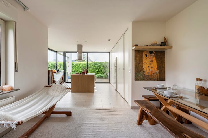 Modern 2-room Set - Brussels Suburb - Wavre