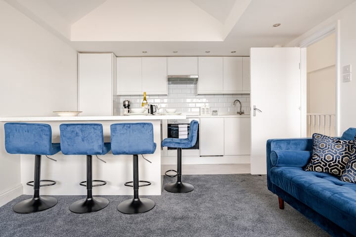 Herne Bay Penthouse Breathtaking Sea & Pier Views! - Herne Bay