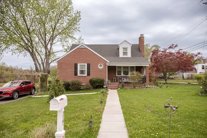 Elegant Apt In Suburban Garden - Essex, MD