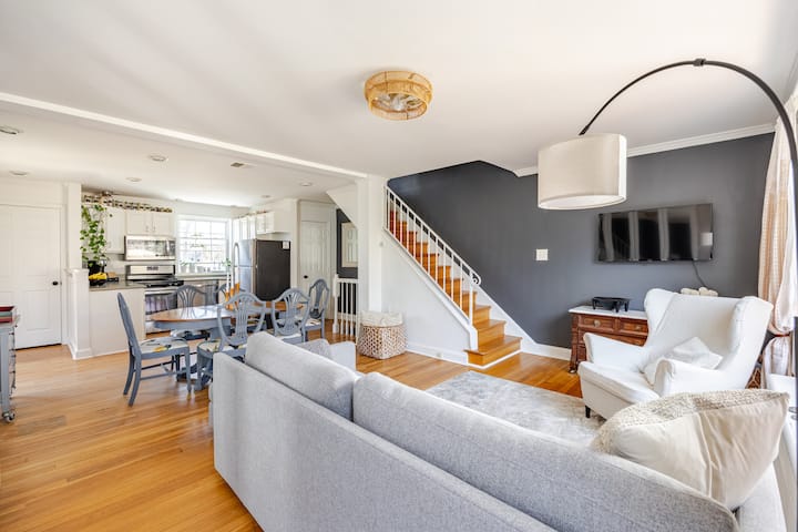 Charming Family & Fido Oasis|sleeps 8|4 Bedroom - Alexandria, VA