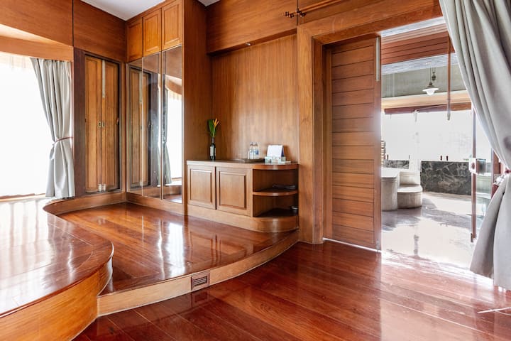 “Yom” Villa By Punntara Resorts - Bangkok