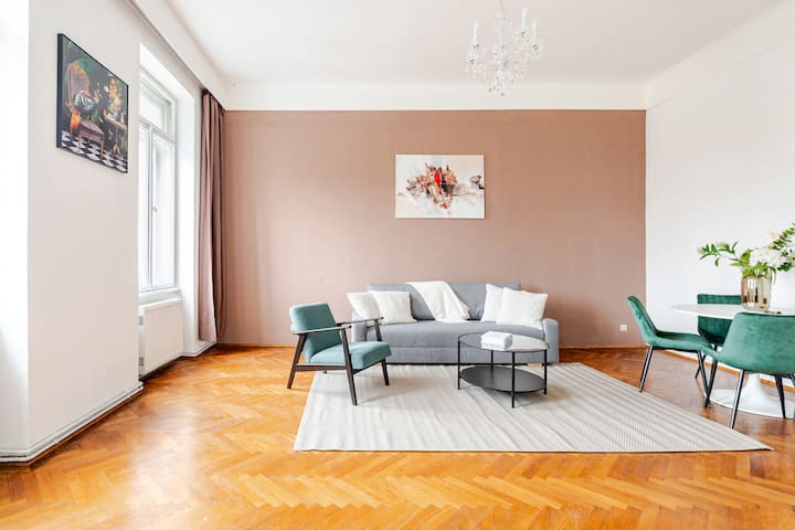 Spacious 2br Right By Metro & Parkview, 1month+ - Wien