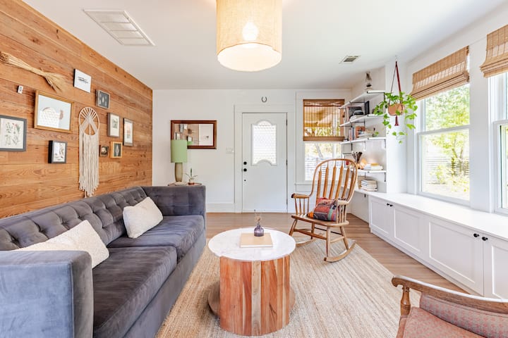 Sun And Shade Retreat - オースティン, TX