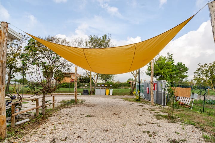 Piazzola Attrezzata Senza Camper/roulotte - Ascea