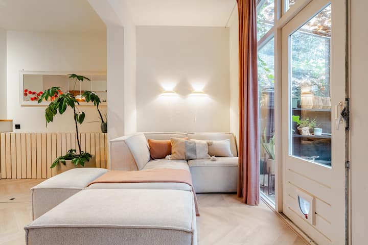 Stylish Ground-floor Apartment Near Vondelpark - Amsterdam
