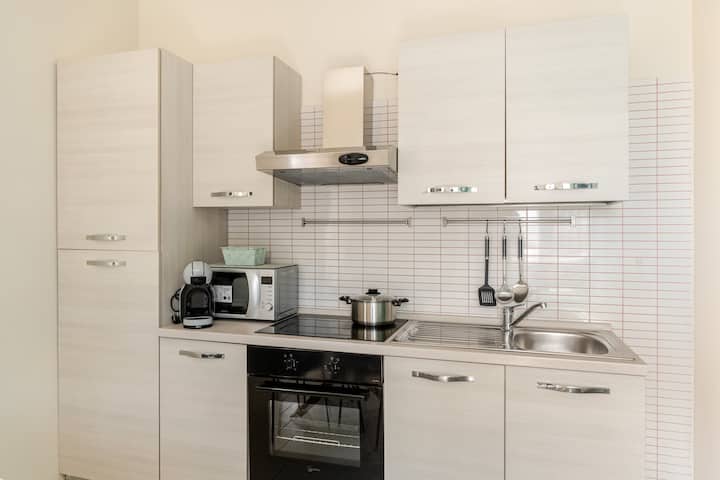 Angioino Apartments 6- Al Centro Di Napoli - Naples