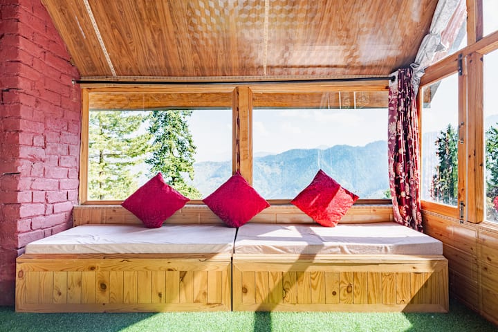 Sobagh Duplex Cottage In Shimla By Homeyhuts - Narkanda