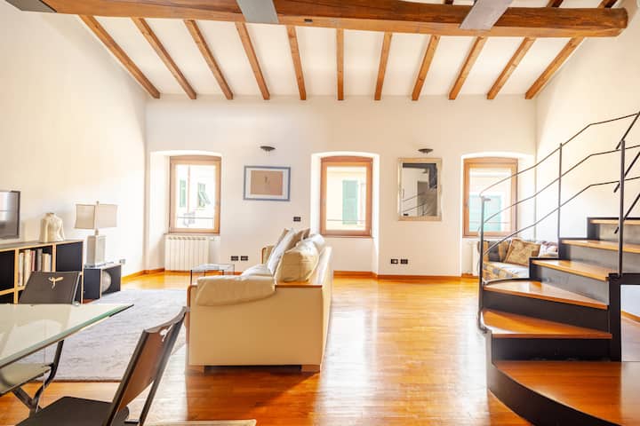 Portaromanhome - Centro Storico - Casa D'arte - Sarzana