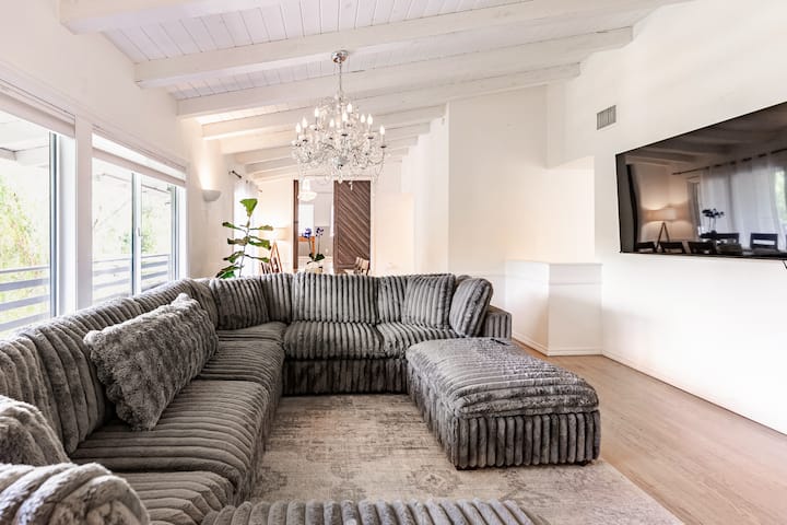 Hillside Hideaway Woodland Hills Canyon Suite - Hidden Hills, CA