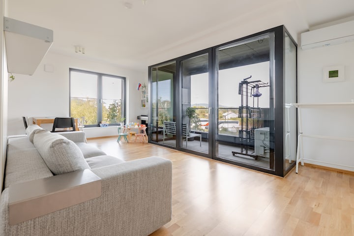 Cozy Family Apartment  Safe, Spacious & Kid-ready - Liubliana