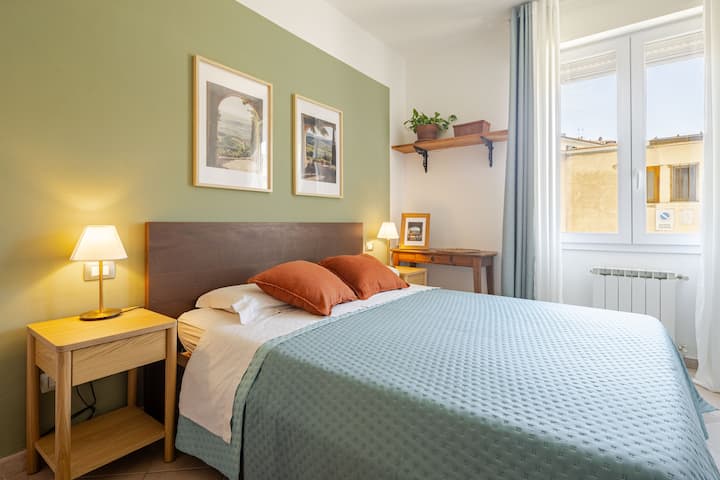 Casa Sarpi: Charming Florence Hideaway With Garden - Florence