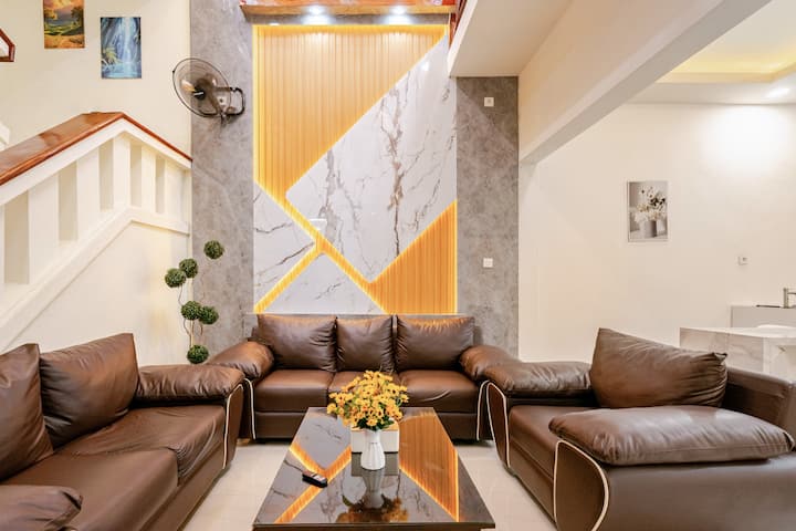 Private 5br Jimbaran House With Pool, Up To 12 Pax - Sanur