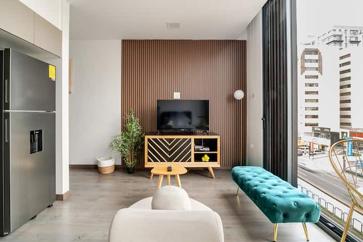 Suite Moderna | Ubicación Top | Wifi Rápido - Quito