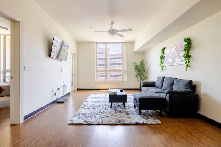 Modern Apt Near Asu | Gym, Parking & Fast Wi-fi - North Shore Beach, AZ