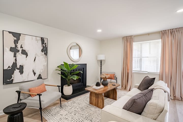 The Capital Retreat - Raleigh, NC
