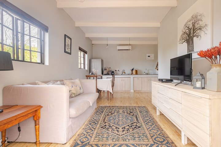 Beautiful  Apartment Well Situated - Western Cape