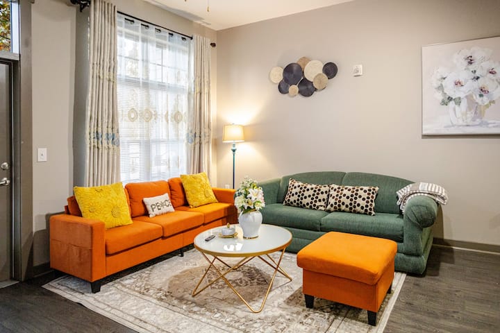 Uptown Precious 2br With Free Parking - Charlotte, NC