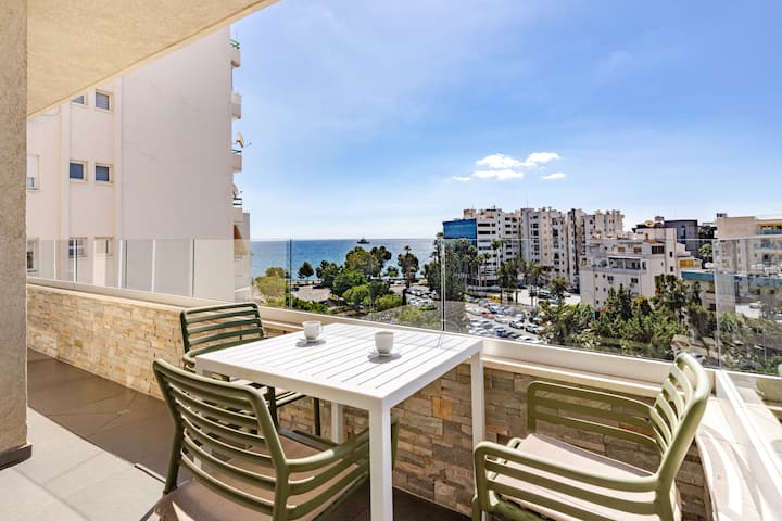 3 Bedroom Seafront Paradise - Limassol