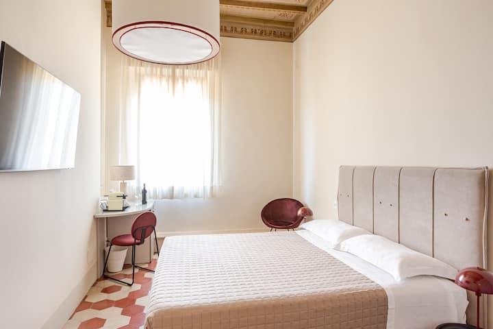 Elegant Hotel Room N.4 - No Ztl - Siena