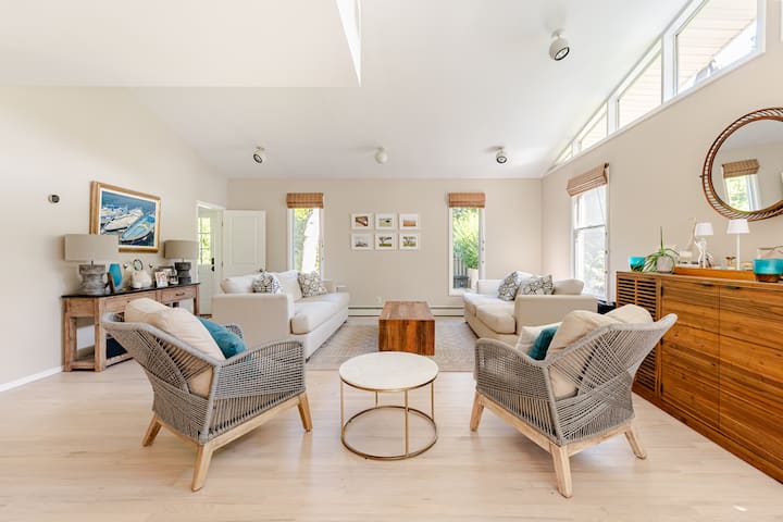 5* Westhampton Beach Family Friendly Oasis - Westhampton, NY