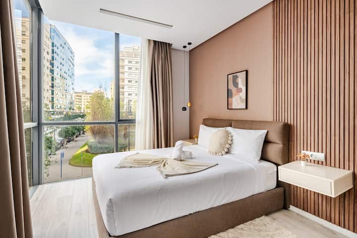 Coastal Emerald Stay - 2 Br With Balcony - Tangier