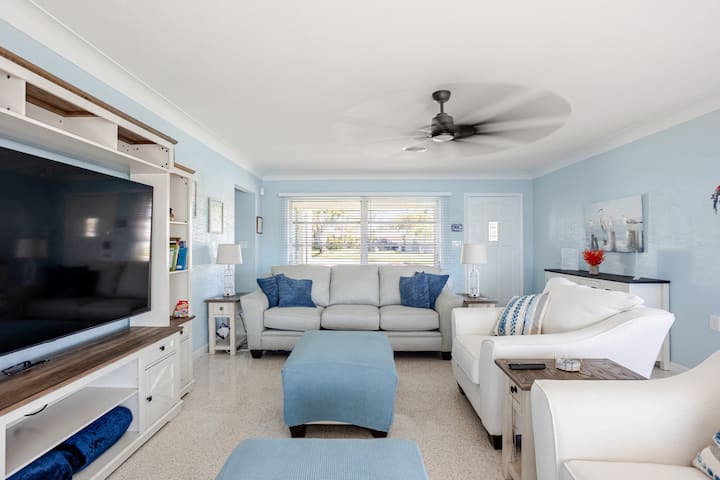 Waterfront Oasis W/ Private Dock + Sunroom - St. Pete Beach, FL