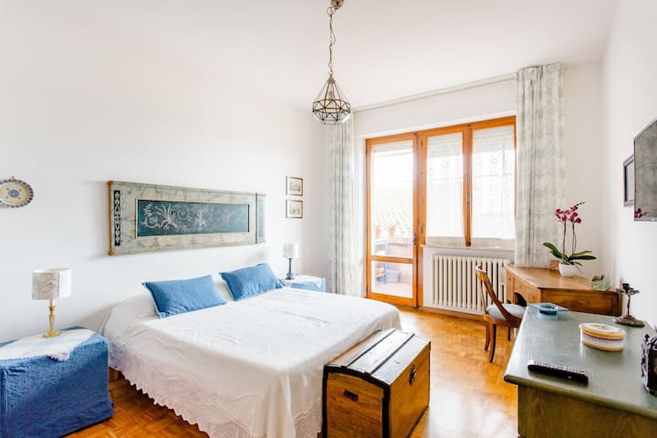 Double Room In Flat With Terrace In Siena - 西恩納