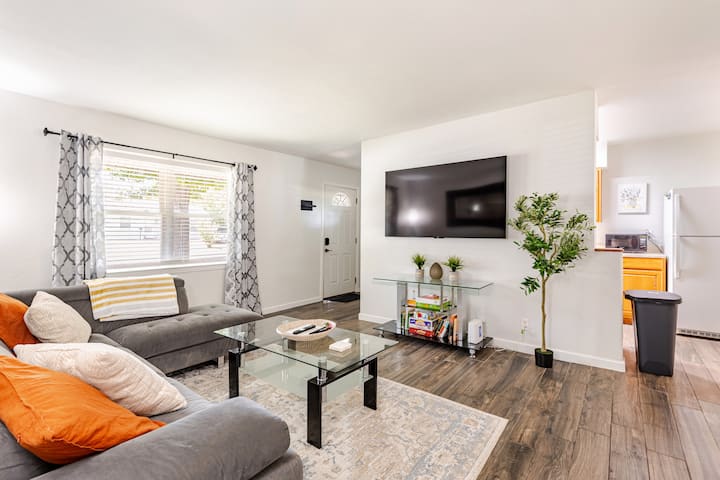 Traveler's Landing-near Globe Life & Grapevine! - Euless, TX